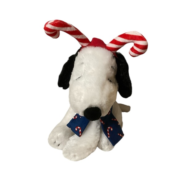Peanuts | Toys | Peanuts Animated Snoopy Plush Christmas Candy Cane ...